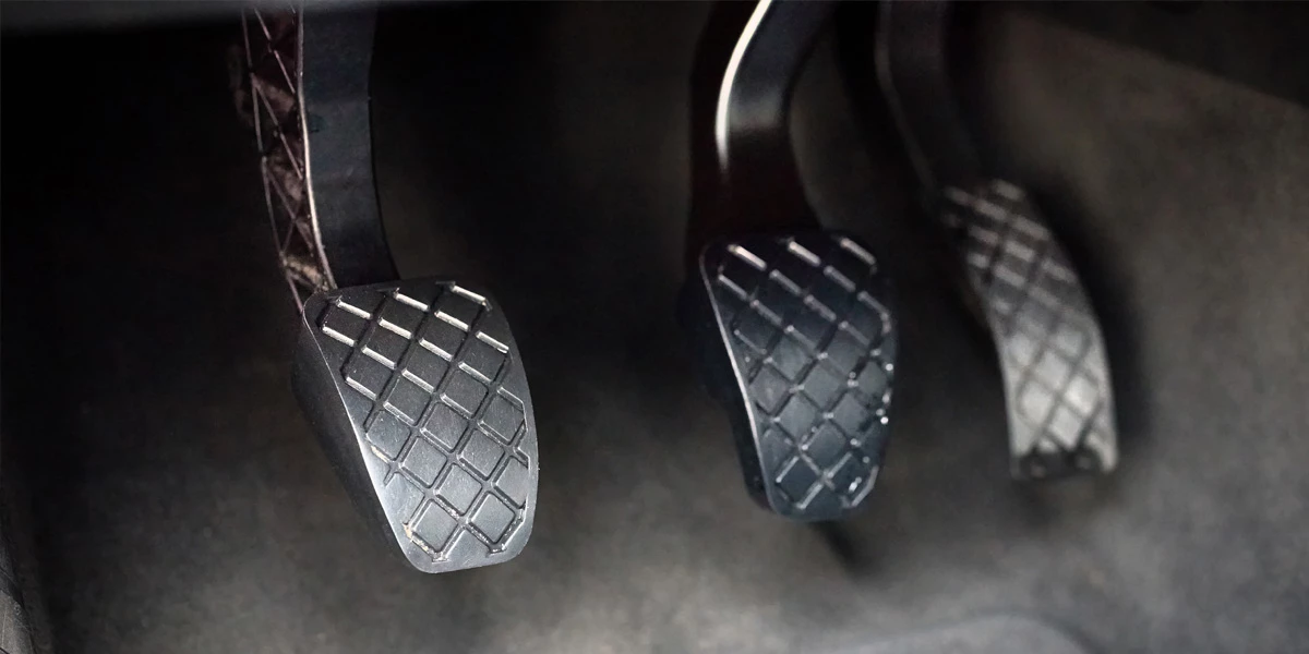 Debriyaj Nedir, Ne İşe Yarar, Nasıl Kullanılır? - Sixt Türkiye